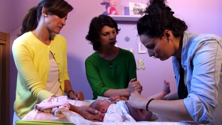 El cordon umbilical: 5 señales de que está a punto de caer y qué hacer ...